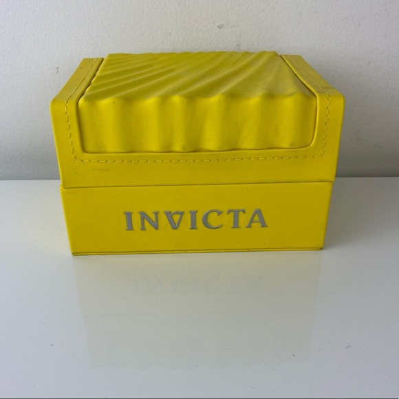 Invicta | Accessories | Invicta Yellow Single Large Watch Case Box ...